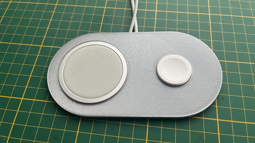 iPhone & Apple Watch MagSafe Halter – Kostenloses 3D-Druckmodell ...