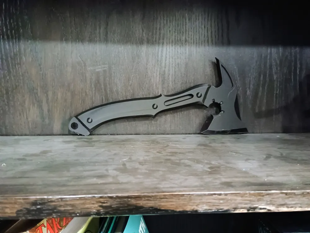 Leon's Hatchet - RE9 - Free 3D Print Model - MakerWorld