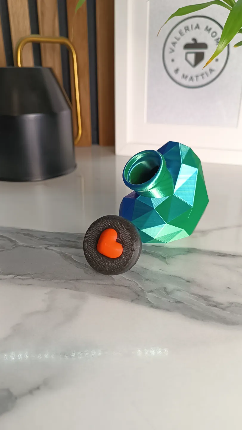 Poción de Amor Low Poly + Tapa con Forma de Corazón, Sin Soportes por ...