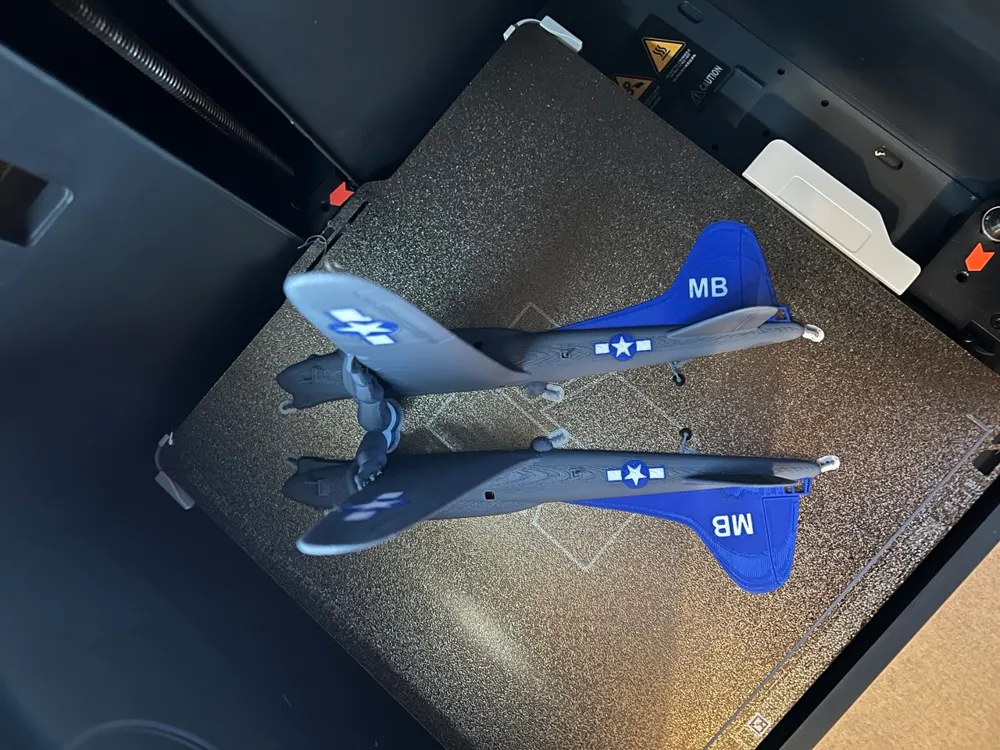 B17 Boeing Flying Fortress 1:100 - Bomber - Free 3D Print Model ...