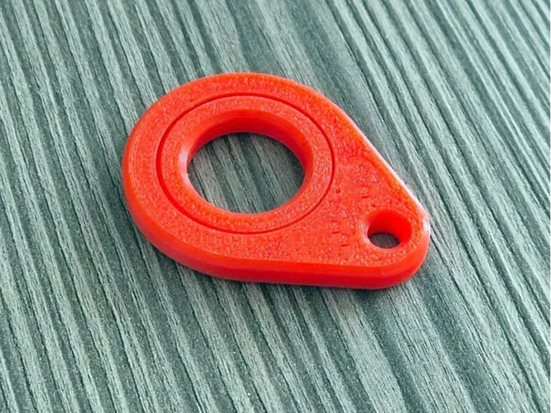 Keychain Spinner, Spin Your Style! by Caporale82 MakerWorld: Download ...
