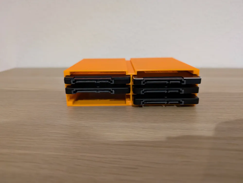 5.25" disk drive bay to 6x 2.5" SSD adapter by Fabrion365 MakerWorld ...