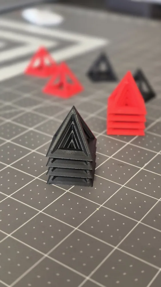 STACKABLE Painter's Pyramid by Mythmarco MakerWorld: Download Free 3D ...
