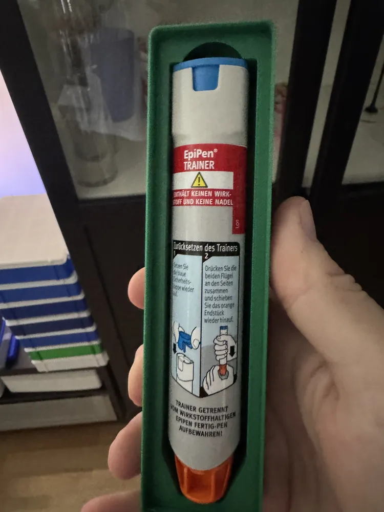 Epipen Gridfinity Box - Free 3D Print Model - MakerWorld