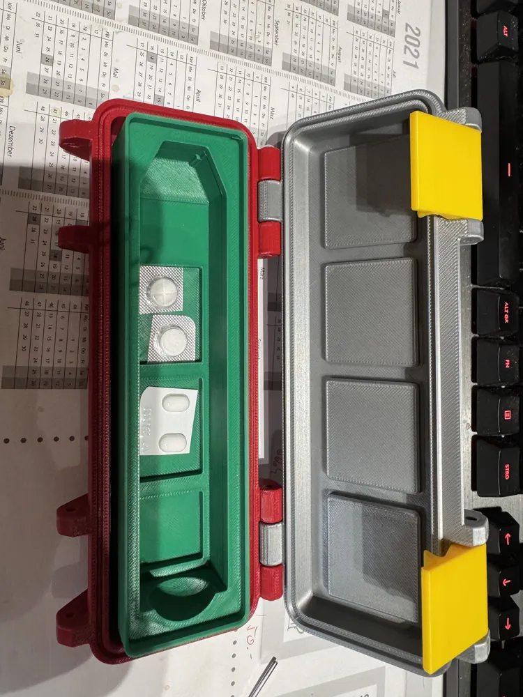 Epipen Gridfinity Box by anton MakerWorld: Download Free 3D Models