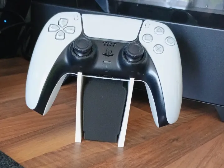 mini PS5 controller stand by 3DealityDesigns24 - MakerWorld
