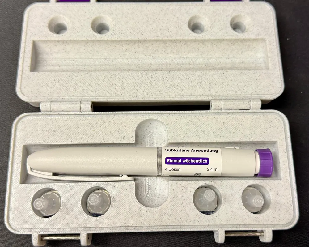 Ozempic Pen - rugged Box with 4 needles by Thor3D - MakerWorld