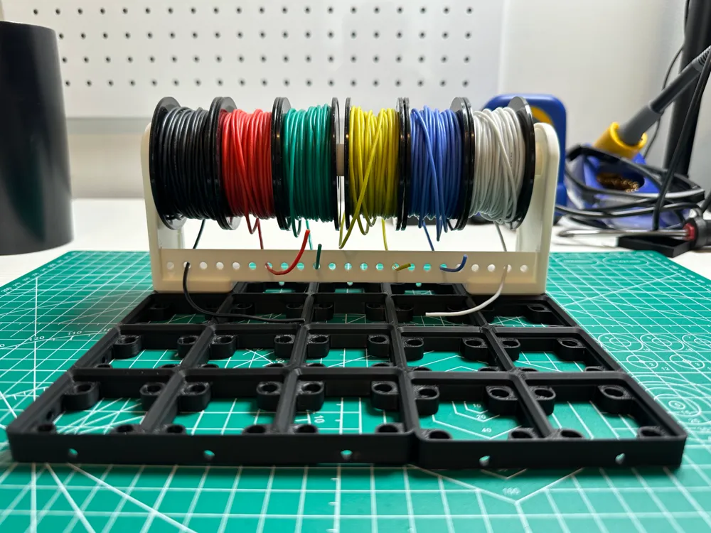 Multi-Roll Wire Spool Holder (Gridfinity 5x1) by bubbafat - MakerWorld