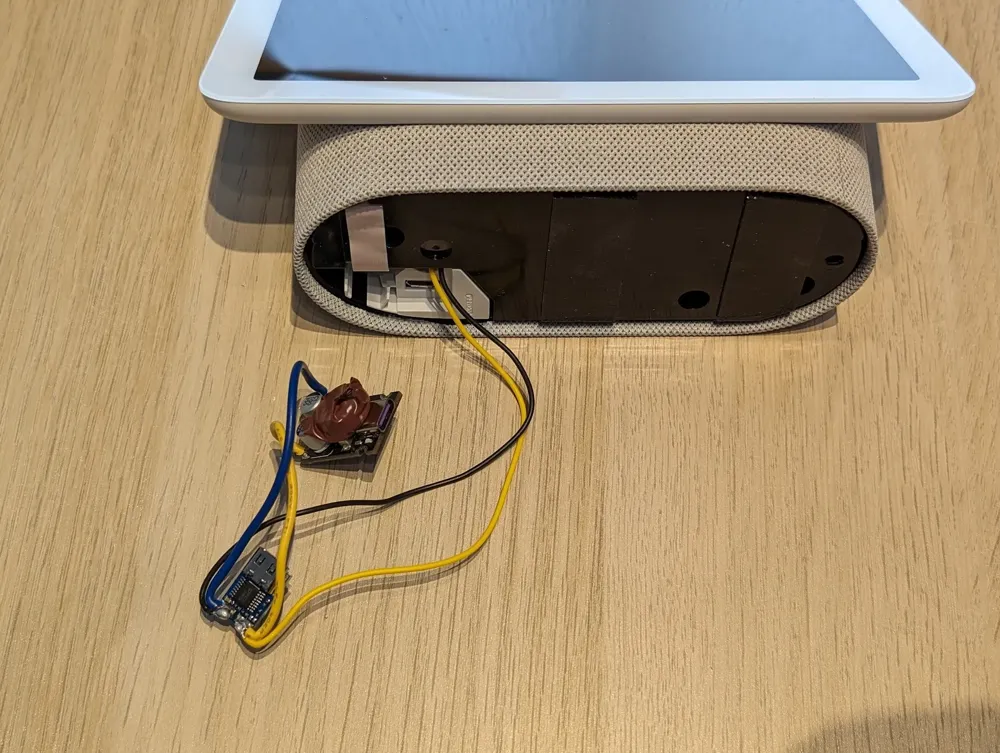 Google Nest Hub 2 angled stand with USB-C in and out by chrisax212 ...