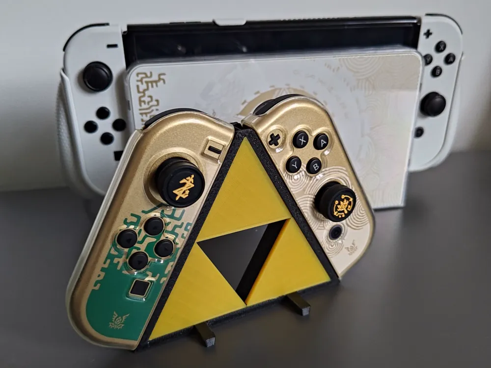 Zelda Triforce Joycon Stand (no AMS needed) by Mr_Fantomas - MakerWorld