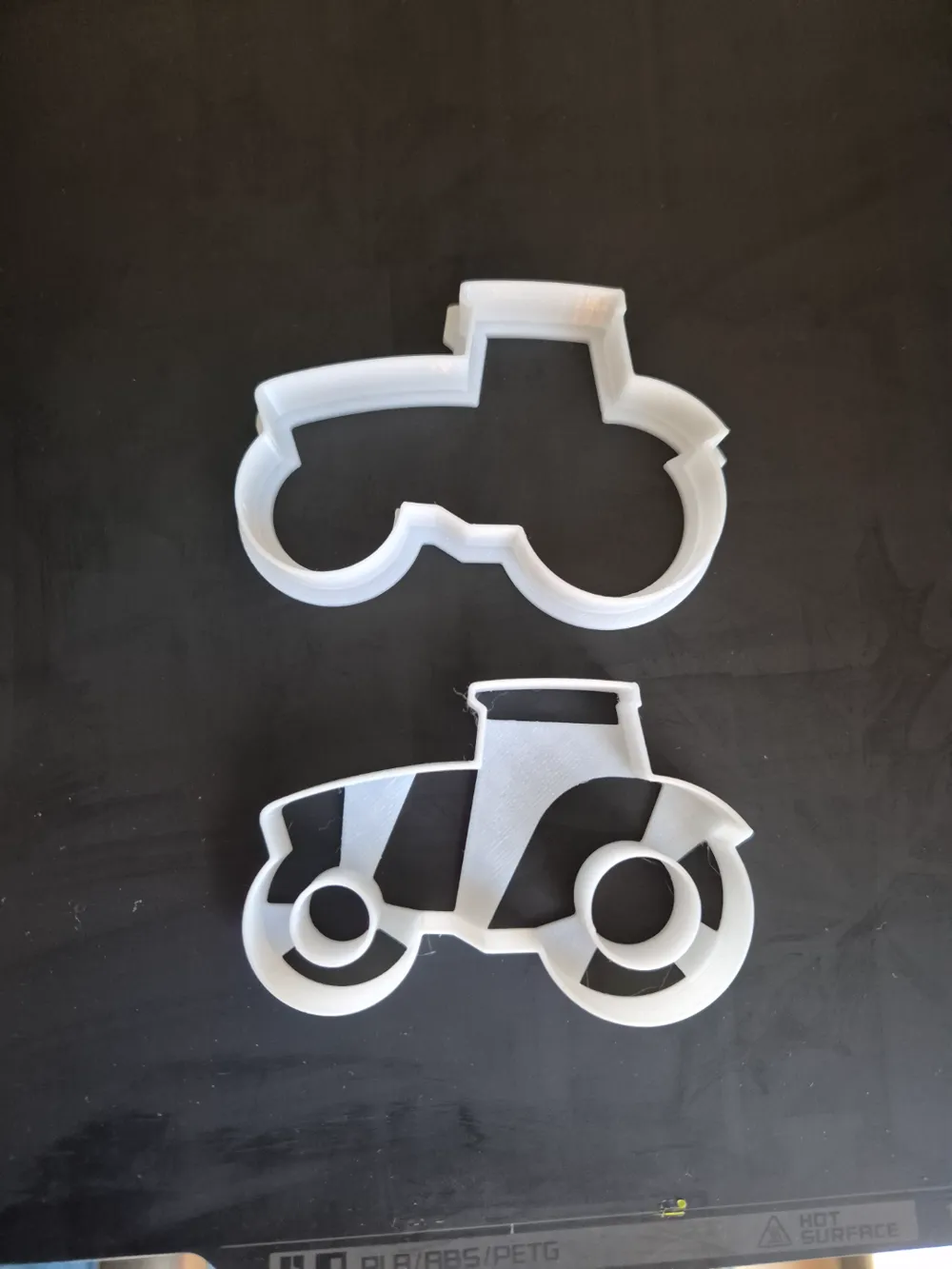 tractor cookie cutter by Pat_3D - MakerWorld
