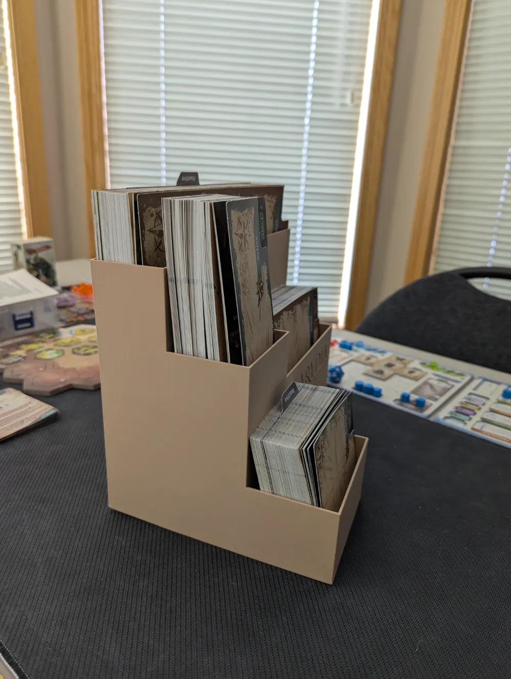 Arydia map tile organizer - Free 3D Print Model - MakerWorld