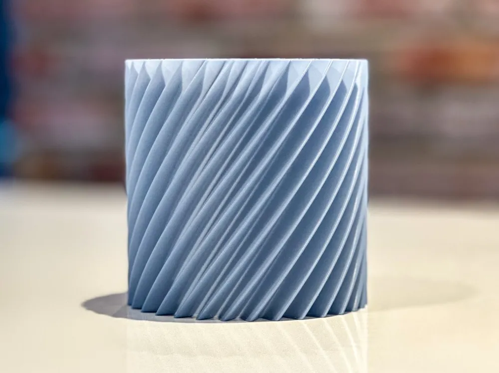 Wavy Pen Holder by Buzzzz - MakerWorld