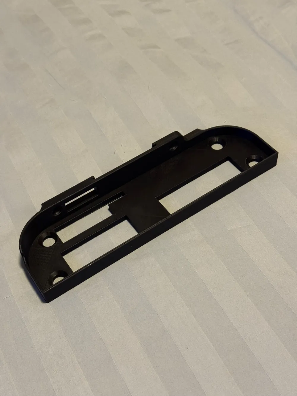 Switch 2 Wall Mount Dock / Pro Controller Hanger by Gee MakerWorld ...