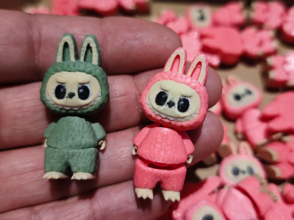 Labubus Mini Juguete Flexi Remezclado por helder.bernardo MakerWorld ...