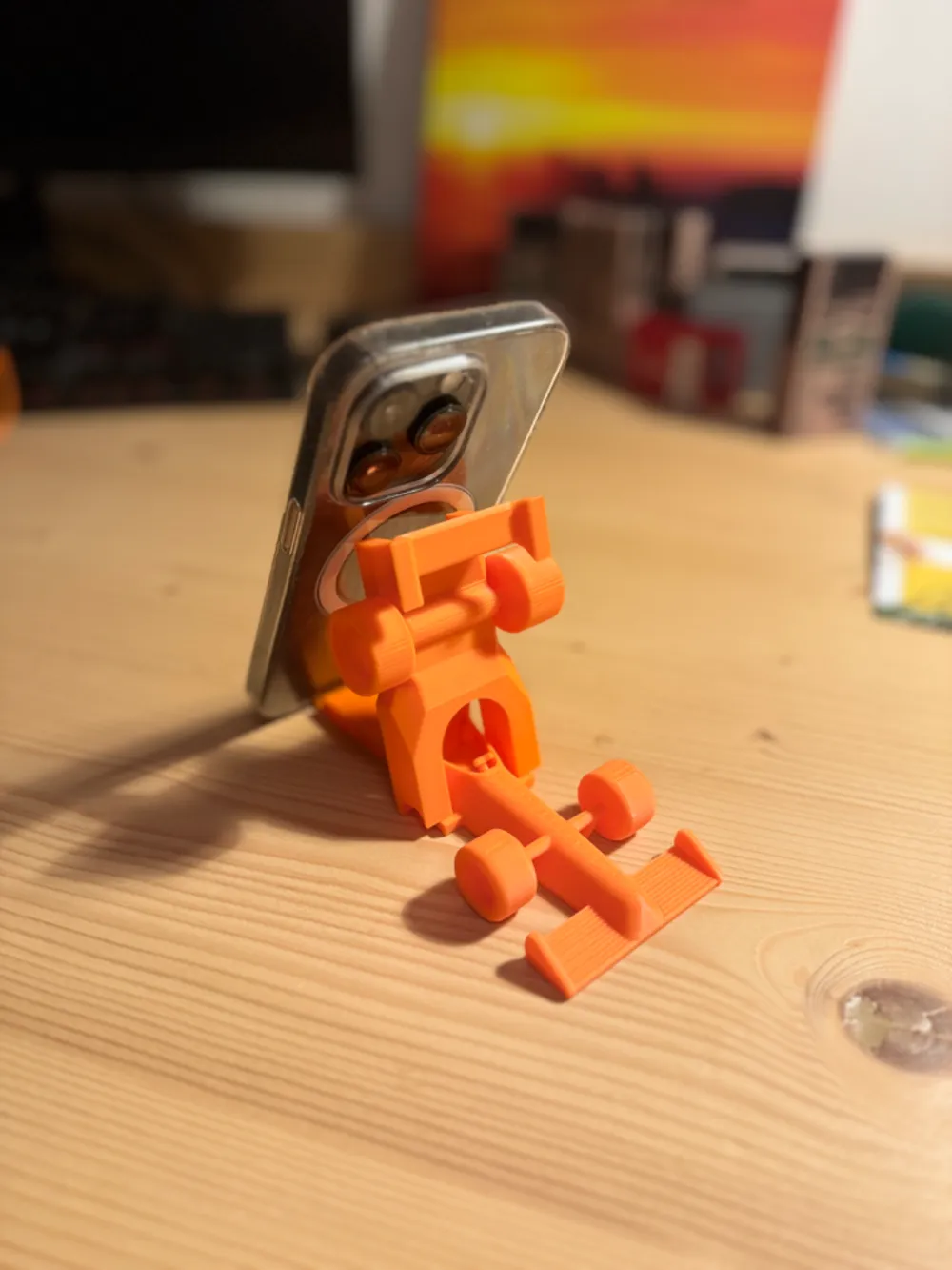 F1 Car Phone stand Remixed by Peter - MakerWorld