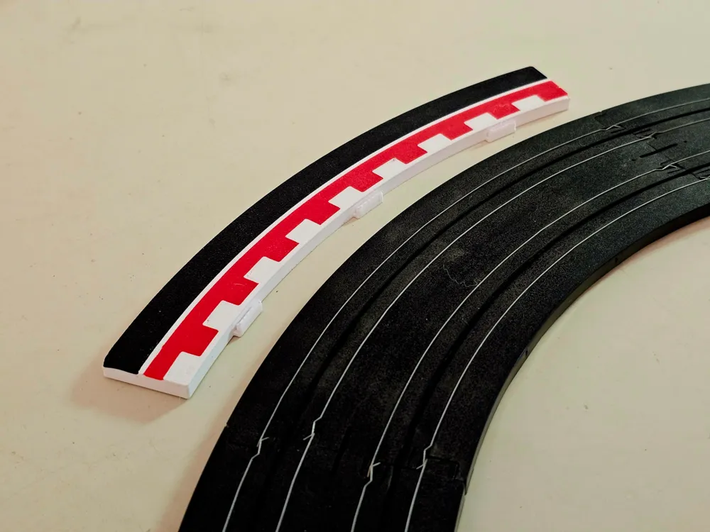12" outside Slot Car Track Border by xcnick - MakerWorld