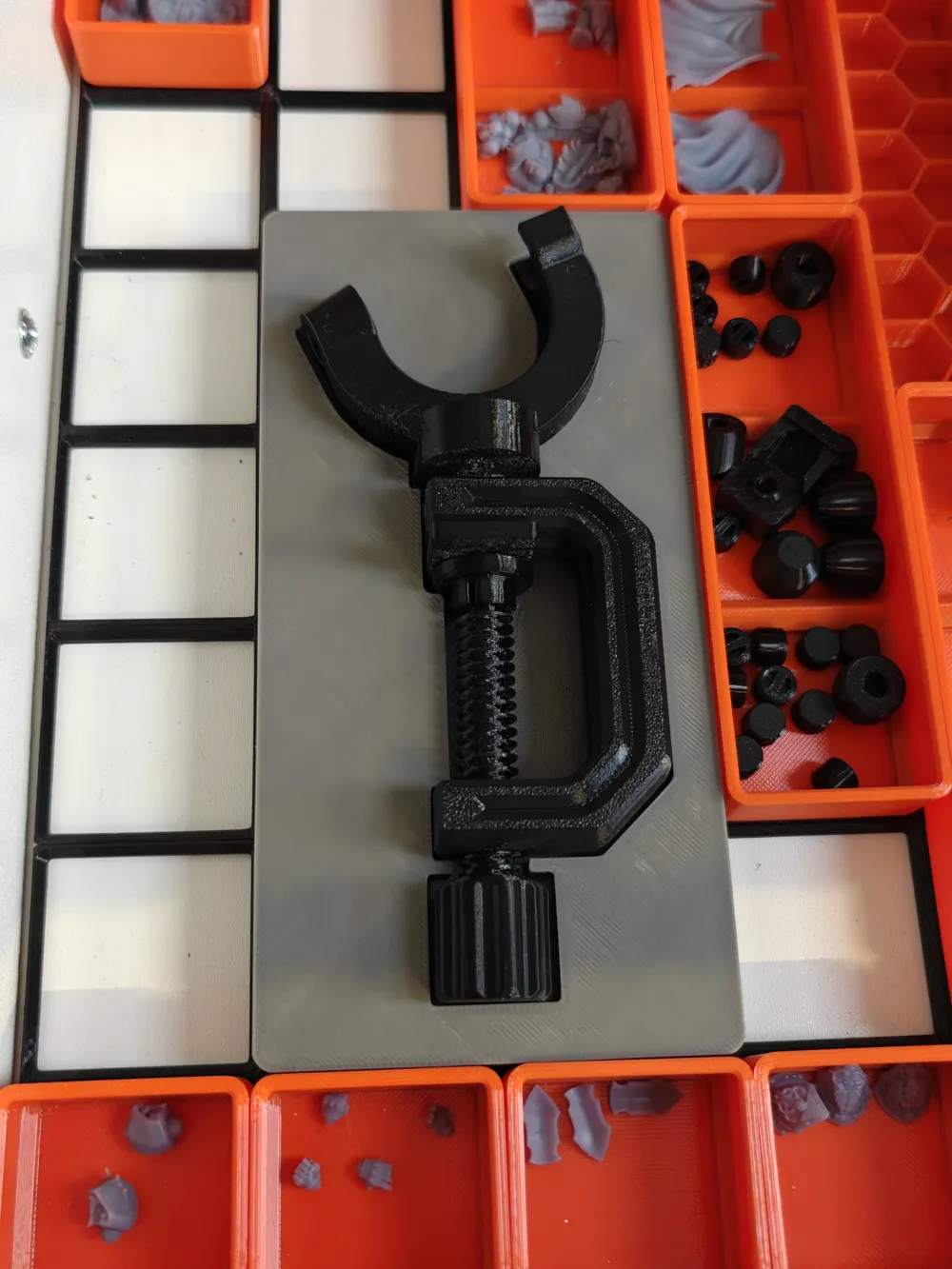 Gridfinity holder for Rotating Airbrush Stand - Free 3D Print Model ...