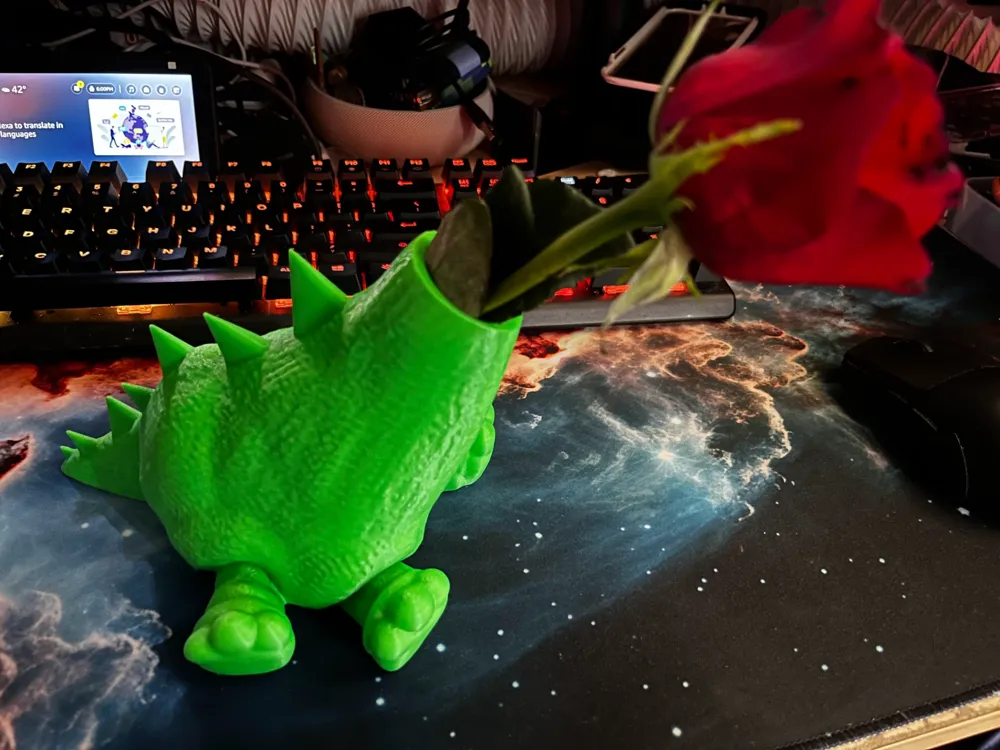 Dinosaur Vase by AskNinjaTom - MakerWorld