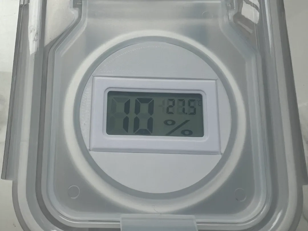 Simple 4L Rice Box Thermo-hygrometer Cover by user_153871376 - MakerWorld