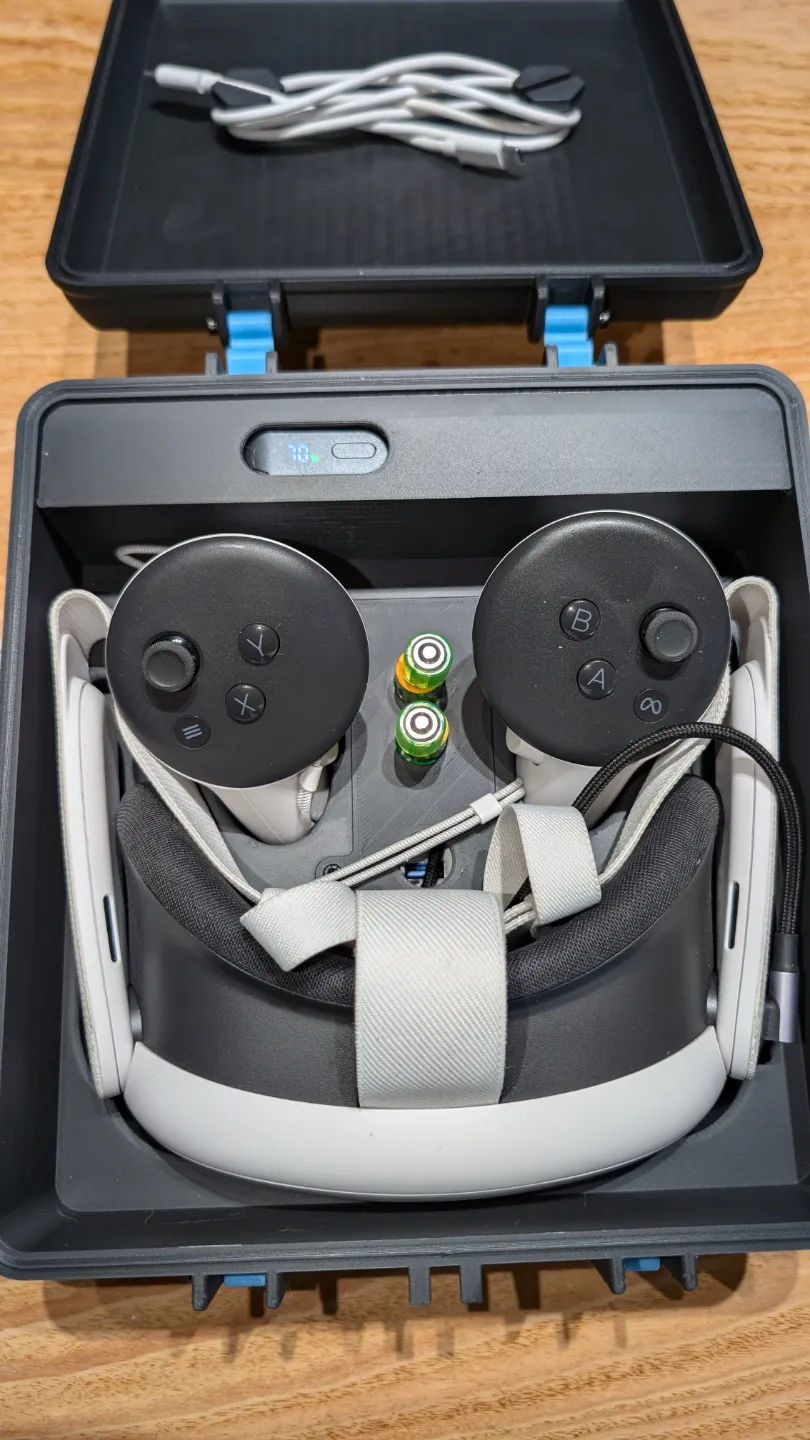 Meta Quest 3 Rugged Carry Case with Charging - Free 3D Print Model ...