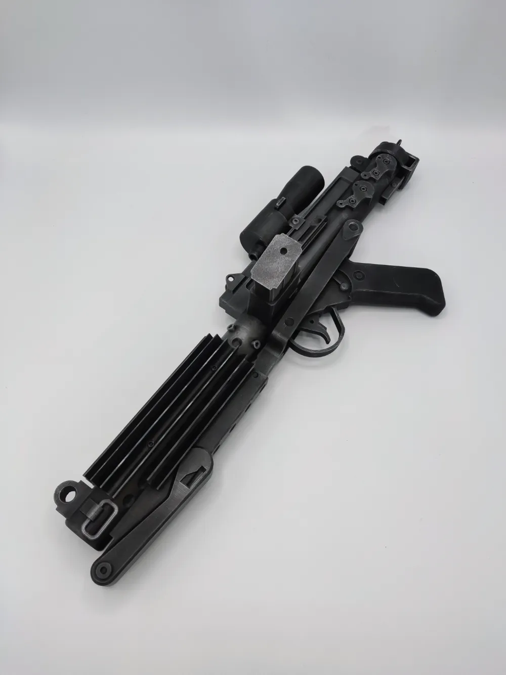 E-11 Stormtrooper Blaster ROTJ - Easy Print - Free 3D Print Model ...