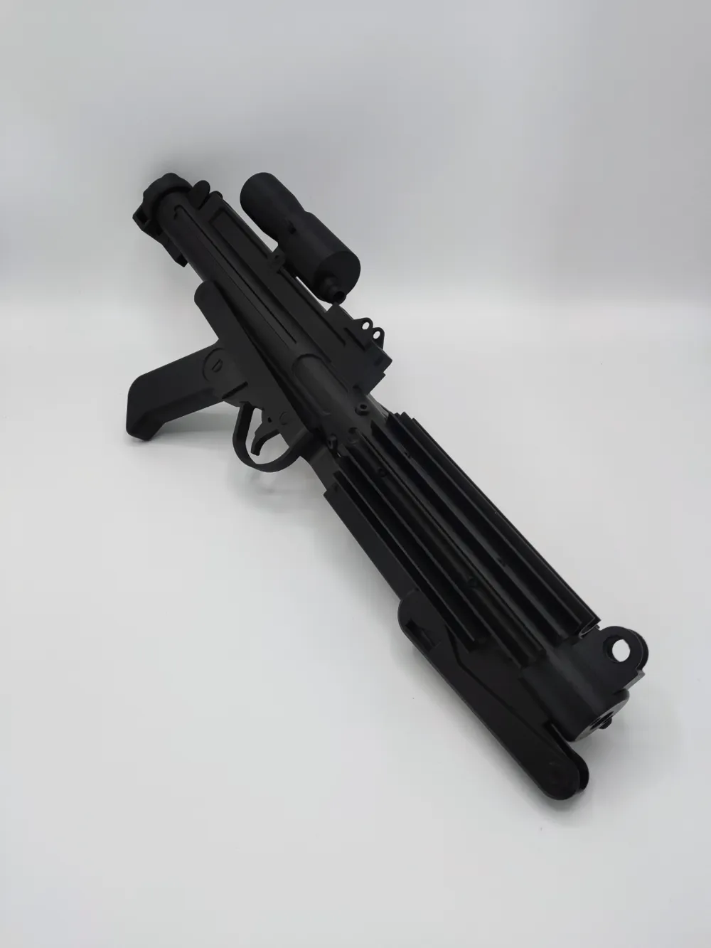 E-11 Stormtrooper Blaster ROTJ - Easy Print - Free 3D Print Model ...