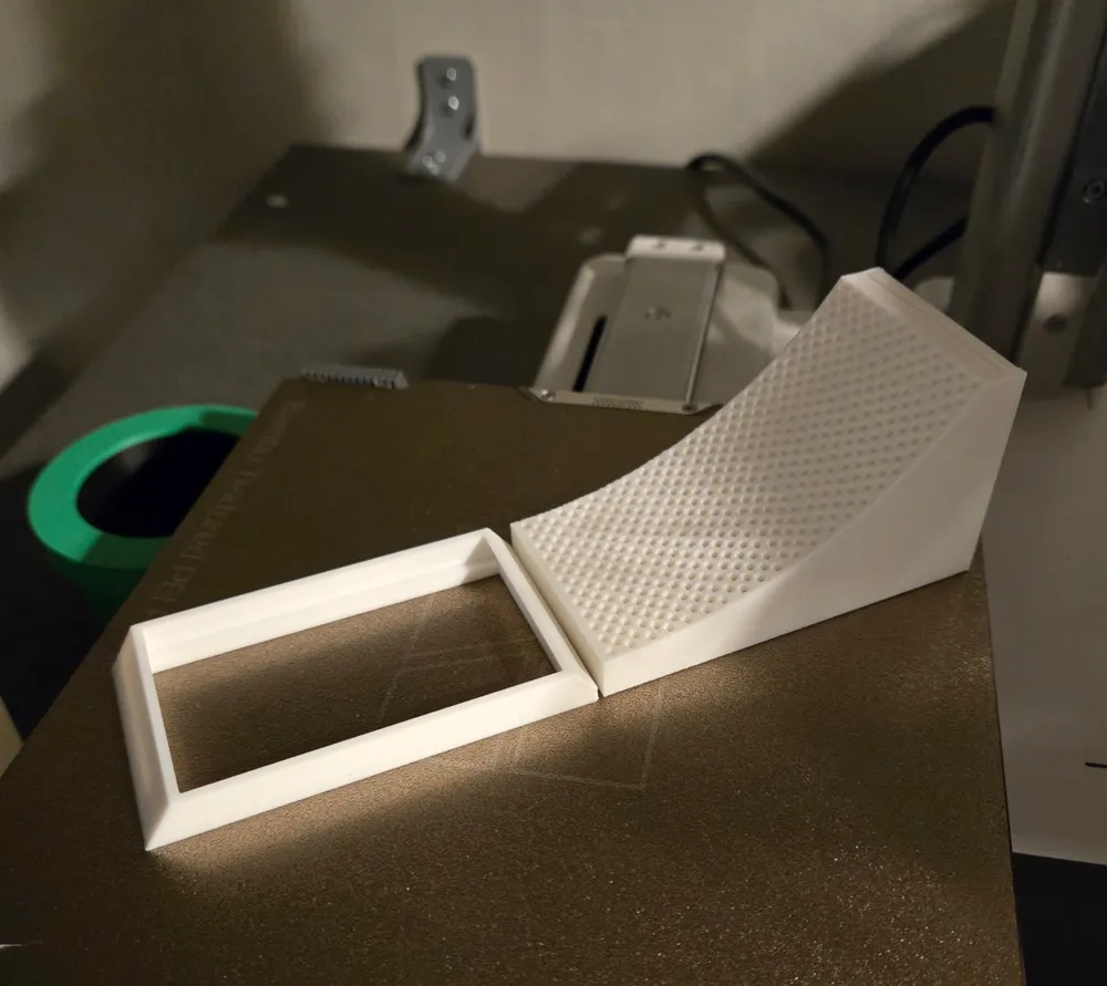 Silica gel container for dry box - Free 3D Print Model - MakerWorld