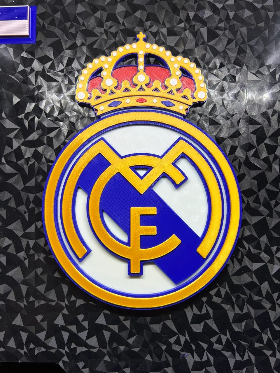 Badge | Real Madrid Crest by Wamba - MakerWorld