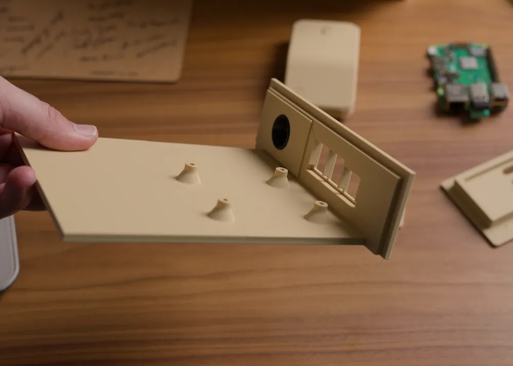 Modern Mac - a Raspberry Pi 1984 Macintosh Homage by Snazzy Labs MakerWorld: Download Free 3D Models