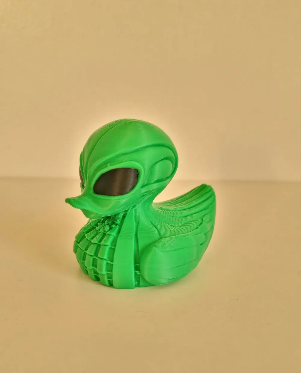 Alien Duck by Henkel1992 MakerWorld: Download Free 3D Models
