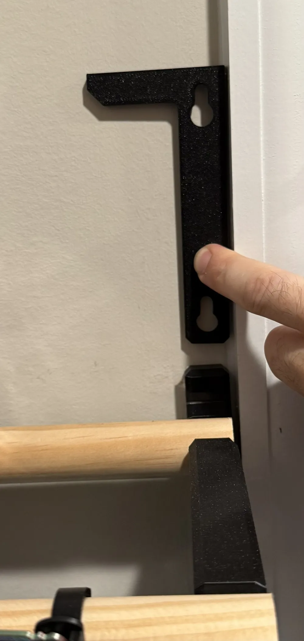 Screw Hole template - flush mount Remixed by Saltydogg087 MakerWorld ...