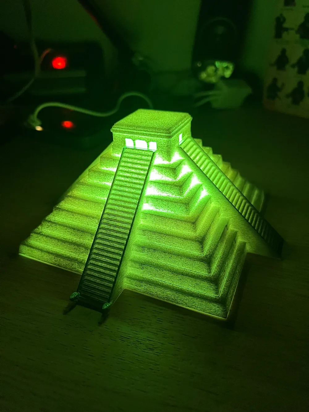 Maya Pyramid by ManuAv03 MakerWorld: Download Free 3D Models