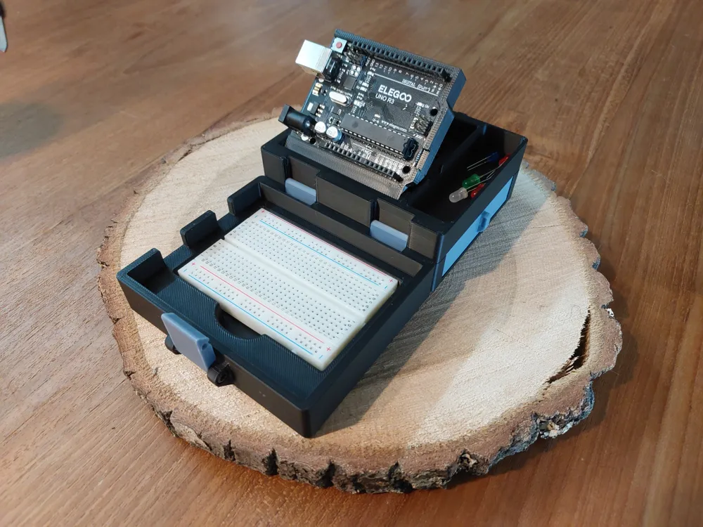 Laboratorio Arduino Portatile da DJL 3Designs MakerWorld: Scarica Modelli 3D Gratuiti