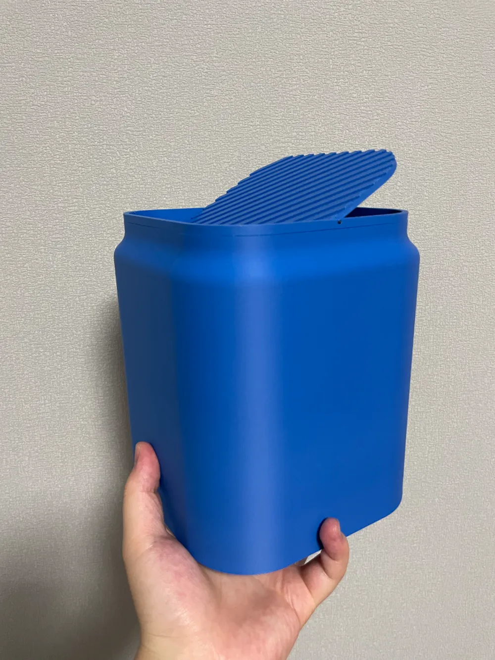 Desktop Trash Can - Free 3D Print Model - MakerWorld