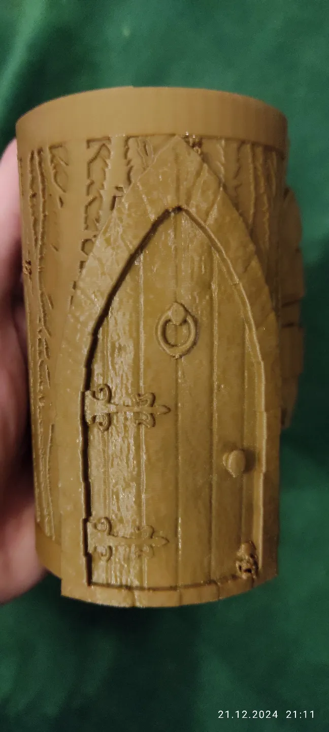 Medieval fantasy can holder - Free 3D Print Model - MakerWorld