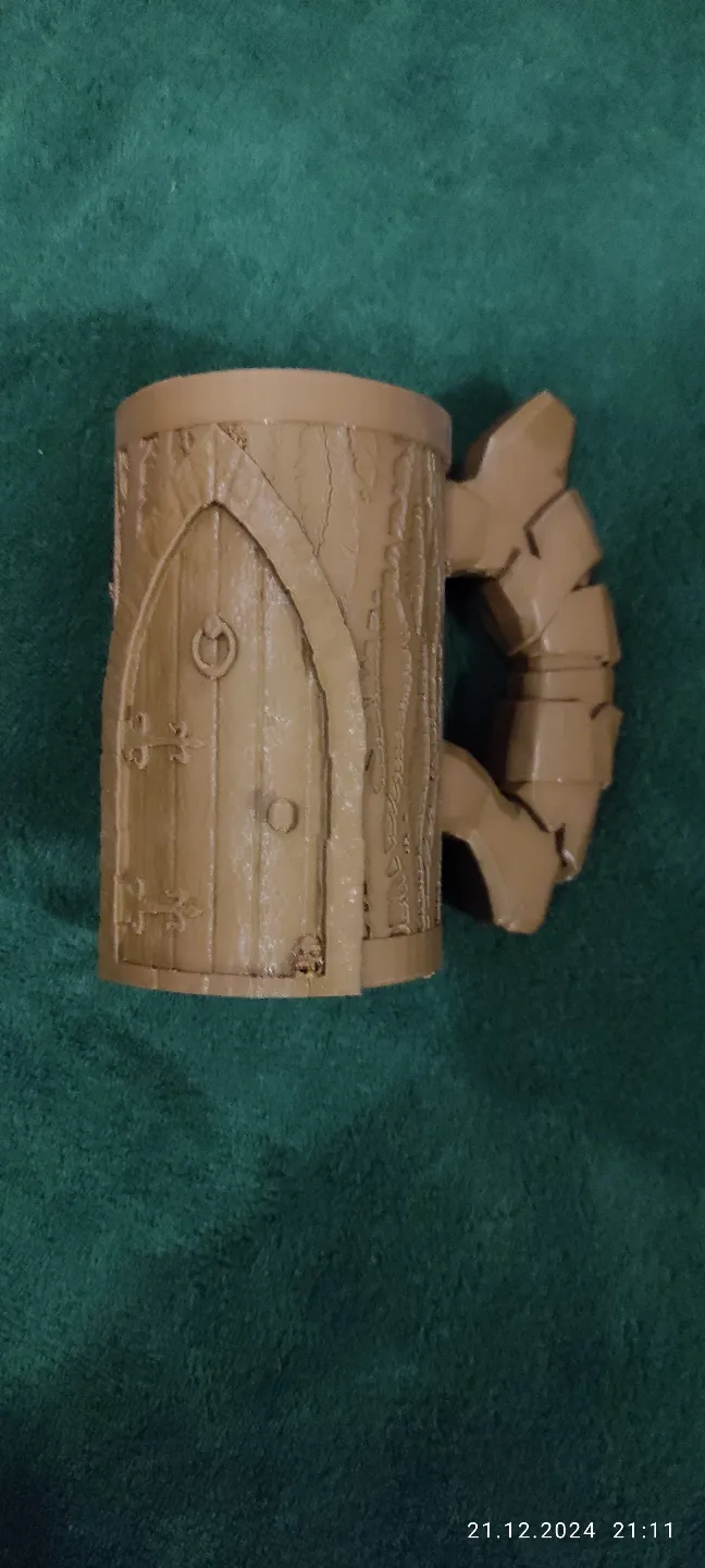 Medieval fantasy can holder - Free 3D Print Model - MakerWorld