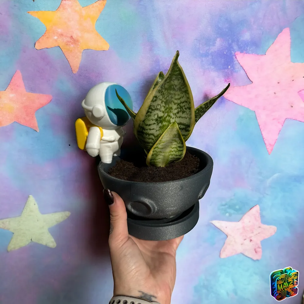 Astro Planter by The Maze Printer - MakerWorld