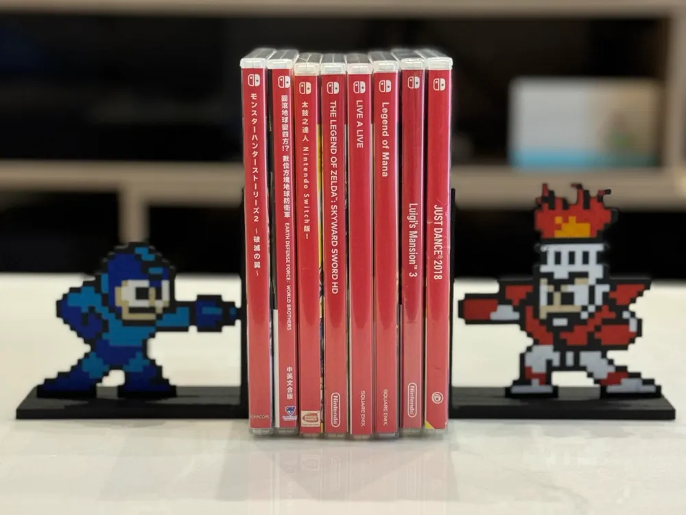 Mega Man book stand by Rocketlab Design - MakerWorld