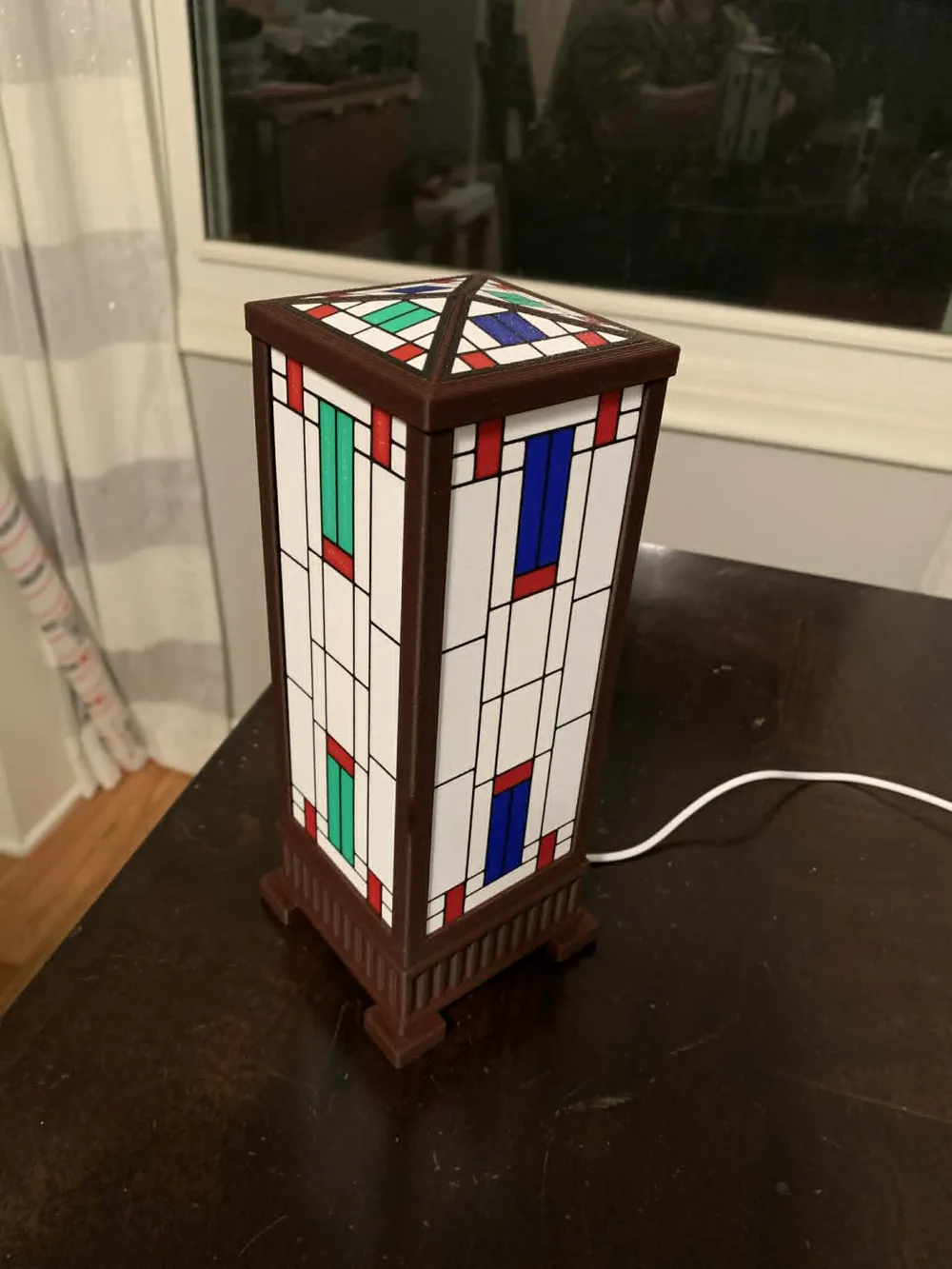Art Deco Table Lamp Top Piece - Free 3D Print Model - MakerWorld