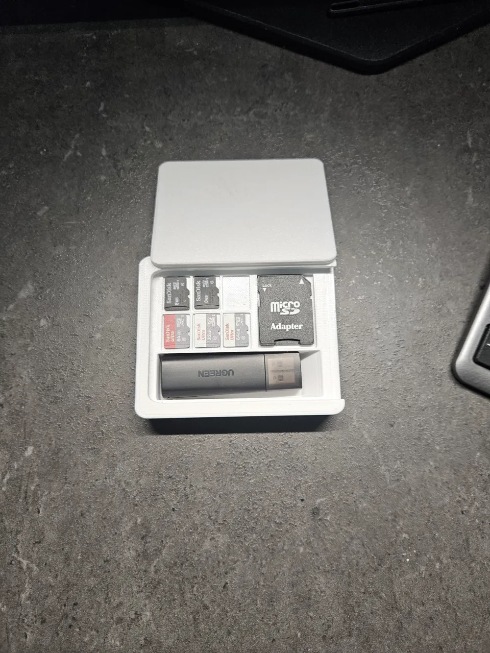 SD card and Usb drive storage box by GmGoat1 - MakerWorld