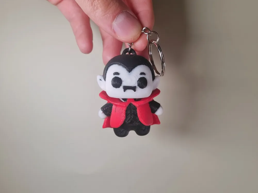 Flexi Vampire Keychain by Big Simi MakerWorld: Download Free 3D Models