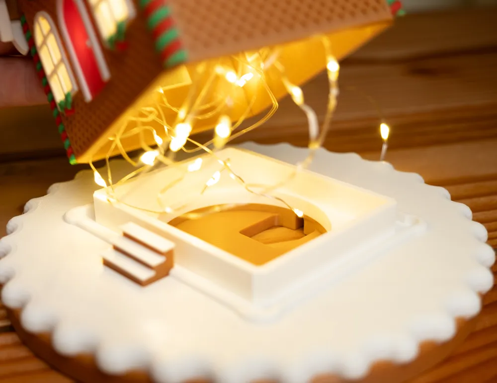 Gingerbread House | Christmas Decor - Free 3D Print Model - MakerWorld