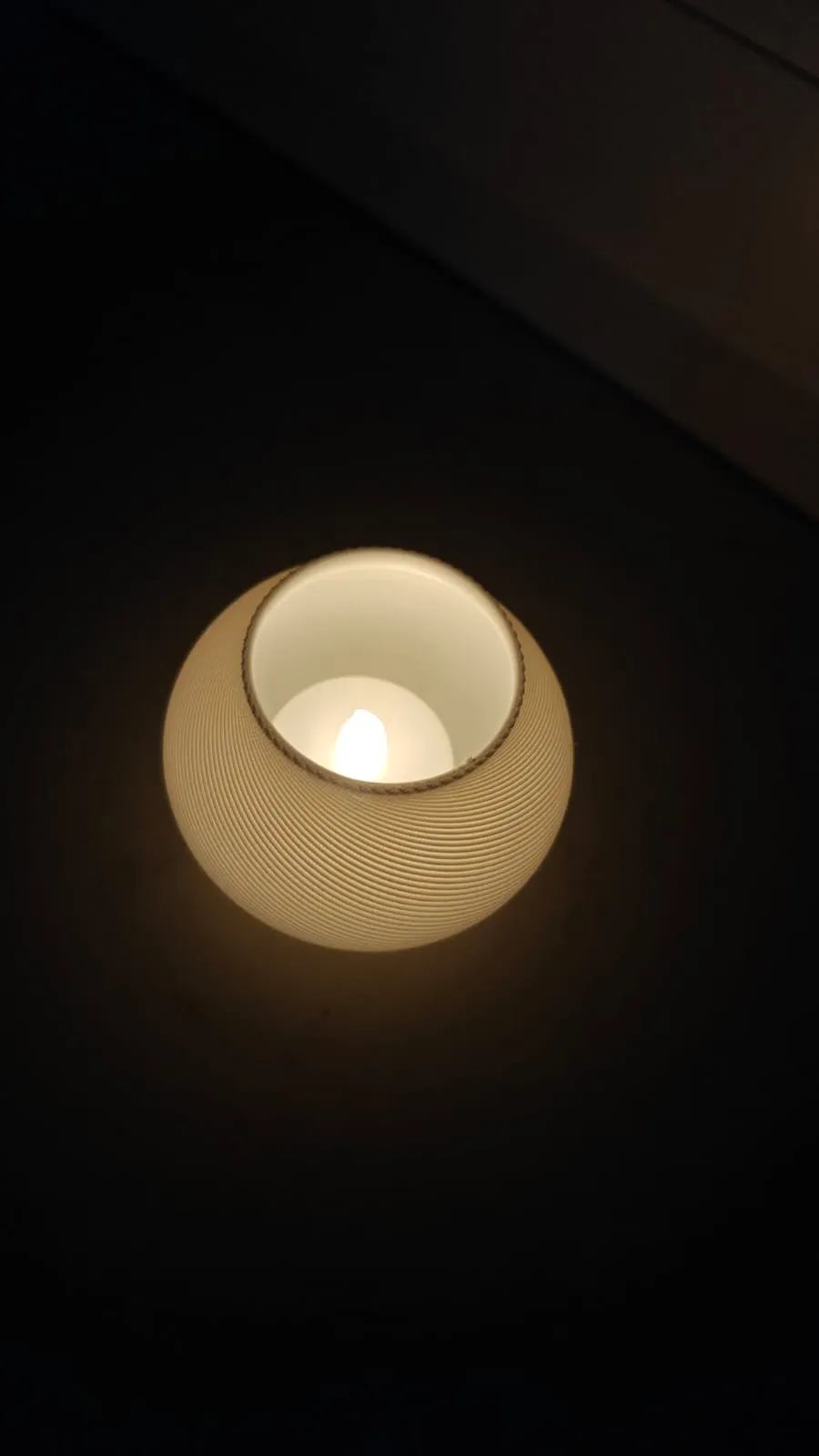 Tealight twisted - Free 3D Print Model - MakerWorld