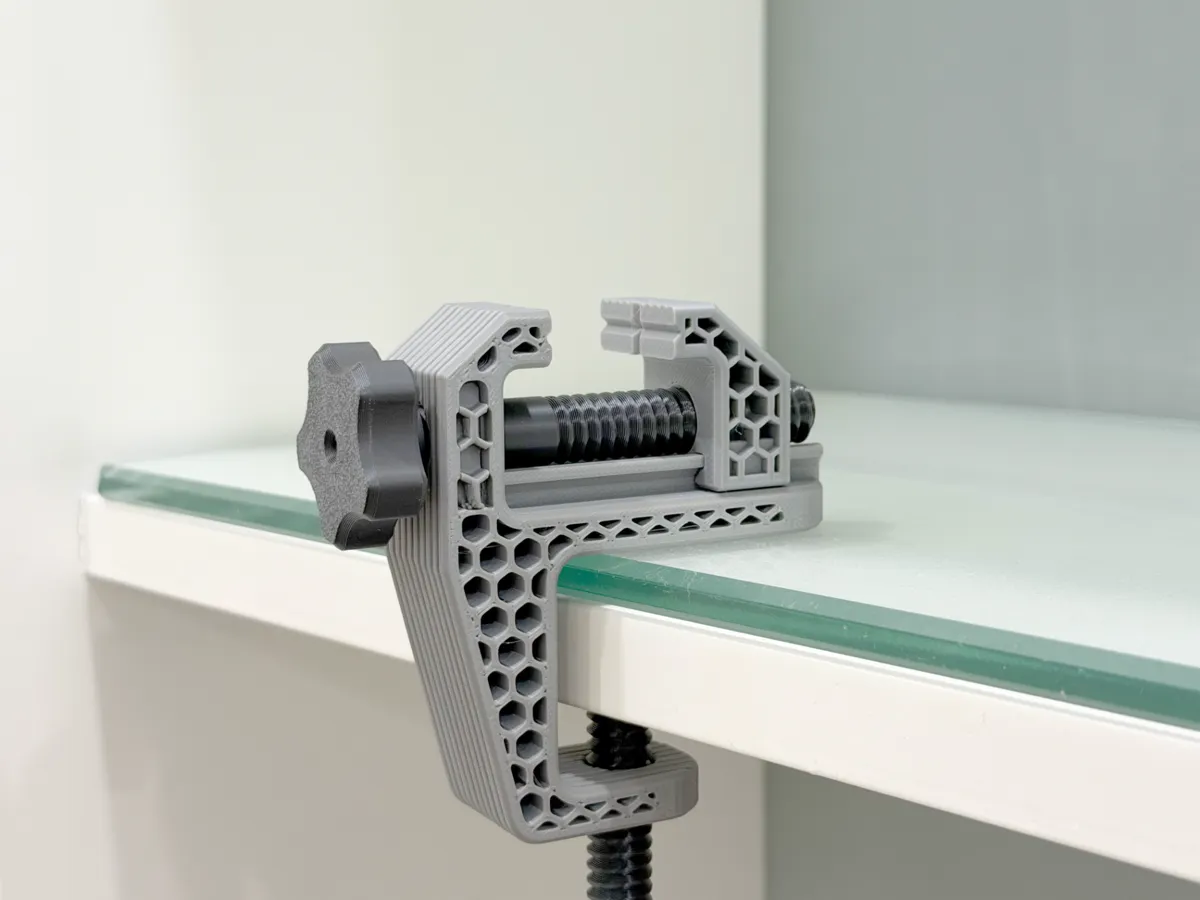 mini vise (high strength, only 60g) - Free 3D Print Model - MakerWorld