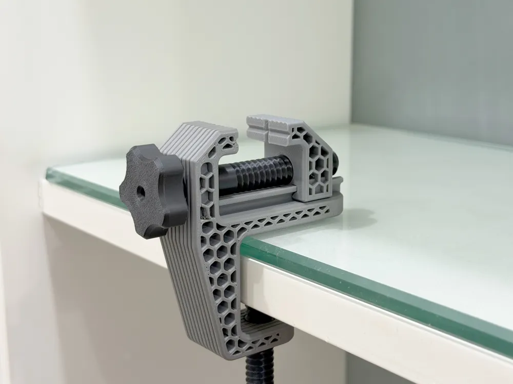 mini vise (high strength, only 60g) - Free 3D Print Model - MakerWorld