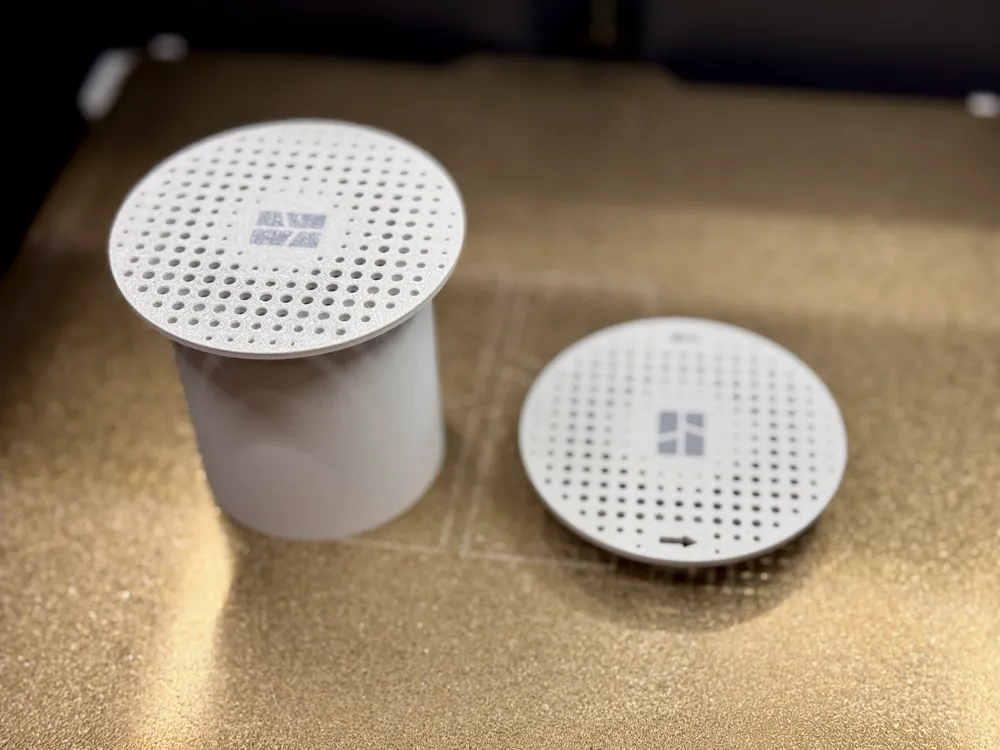 Desiccant Container for Bambu Lab Spool by Mono98 MakerWorld: Download ...