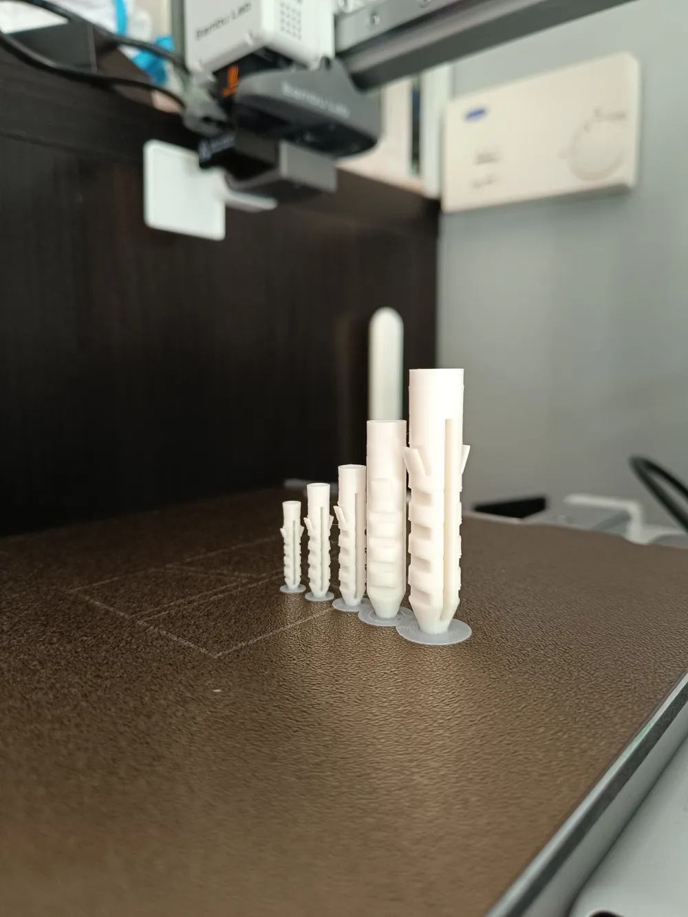 Wall Anchors - Universal plug - Fischer style - Free 3D Print Model ...