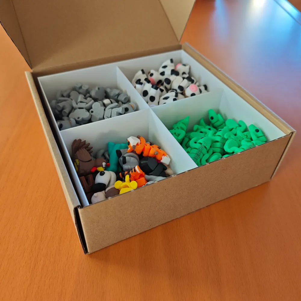 Cajas de almacenamiento y exhibición para mini figuras por helder ...