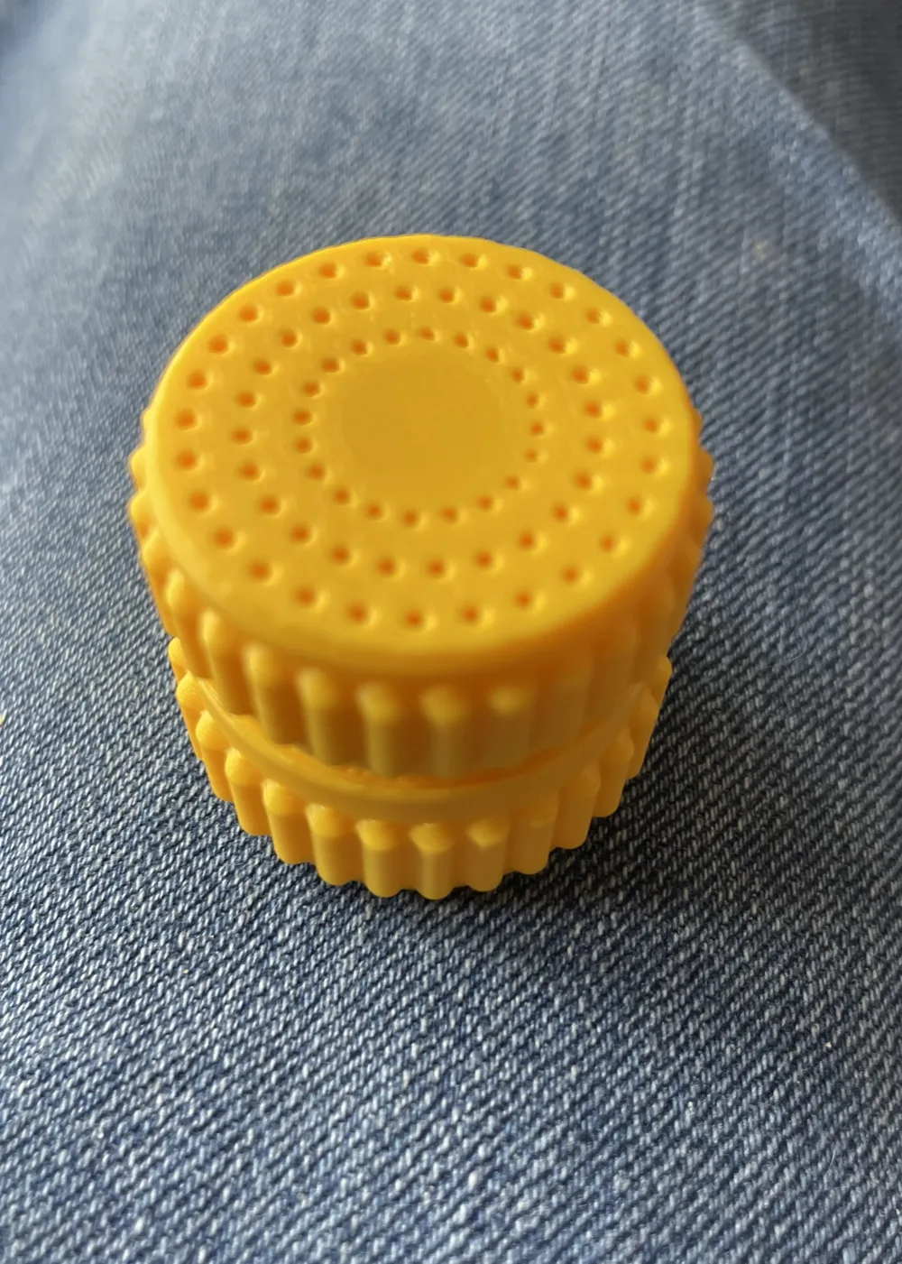 Water Bottle - Water sprinkler - Free 3D Print Model - MakerWorld